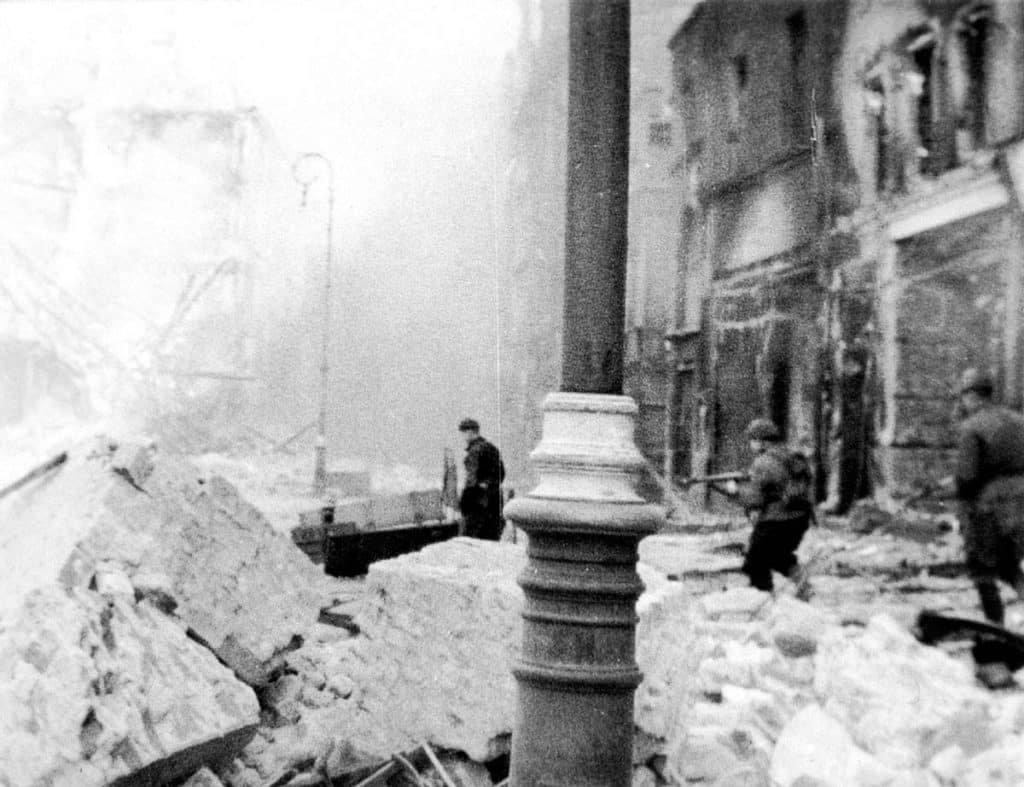 The Battle Of Berlin: April 29th 1945 - The Assault On The Reichstag