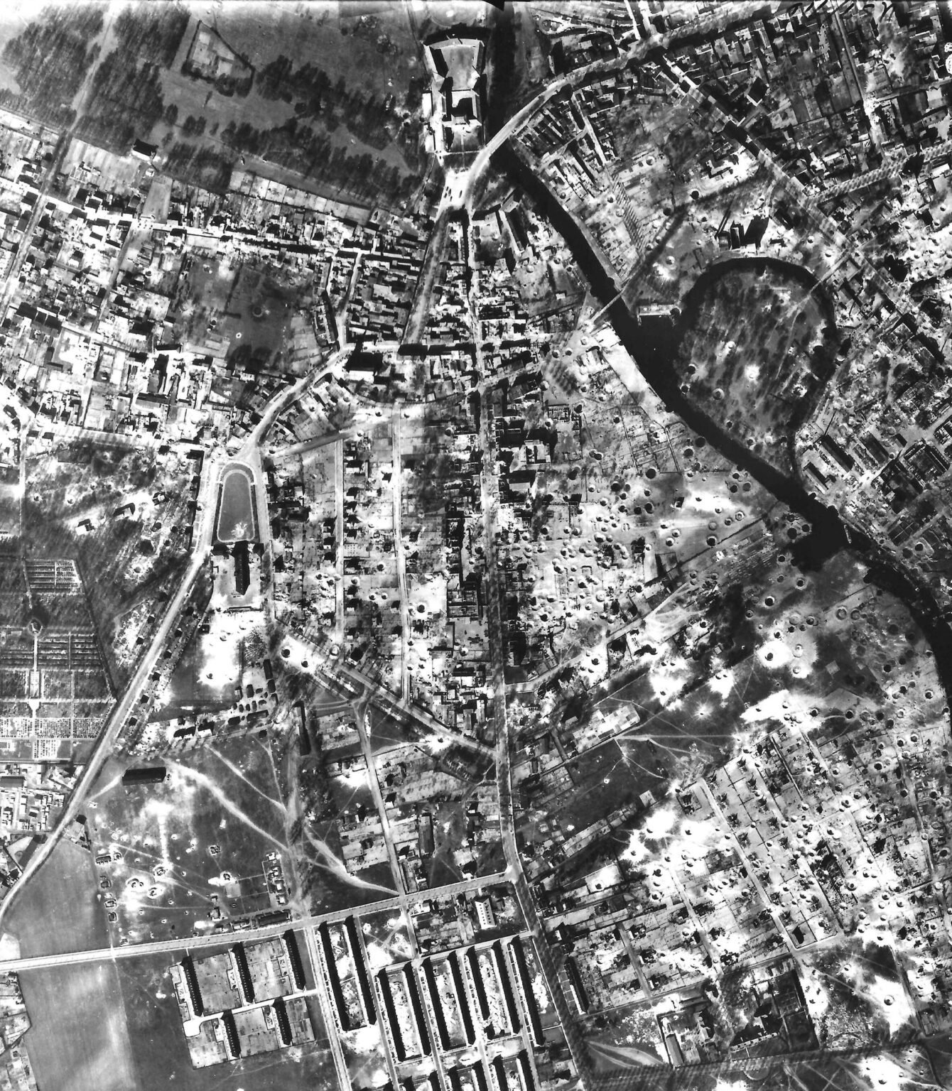 Did The Nazis Develop Nuclear Weapons? - Mythbusting Berlin