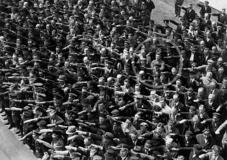 What Are The Origins Of The Nazi Salute? - Mythbusting Berlin - Berlin ...
