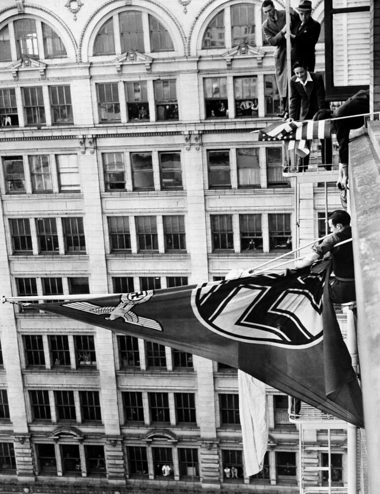 What Are The Origins Of The Nazi Swastika? - Mythbusting Berlin ...